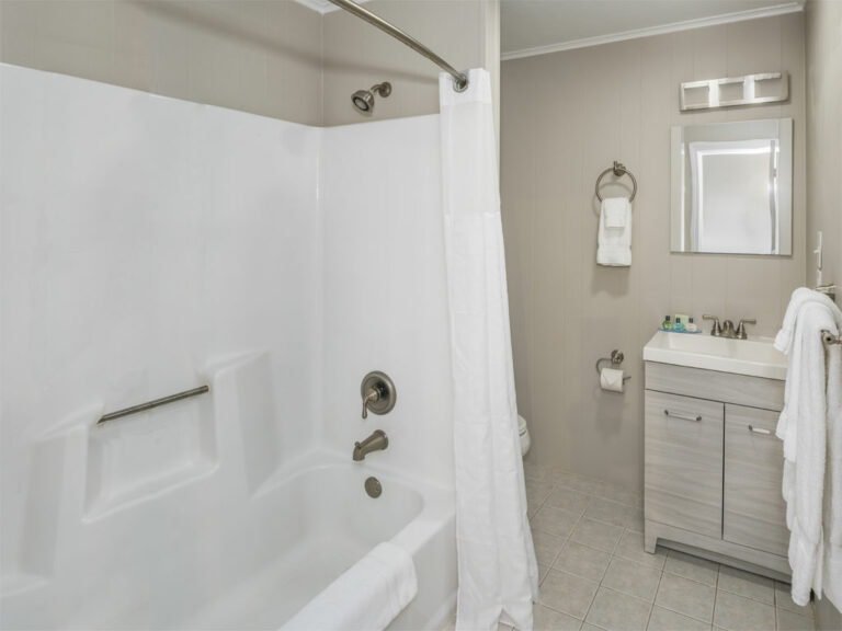 Photos - Images of our Winnipesaukee Hotel - Center Harbor Inn
